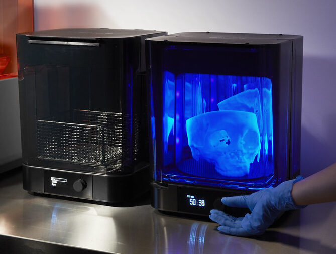 3D Printer Components: The Curing or Solidification Chamber ...