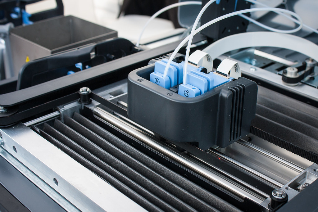 3D Printer Components: Support Material Cartridges | Techietory.com